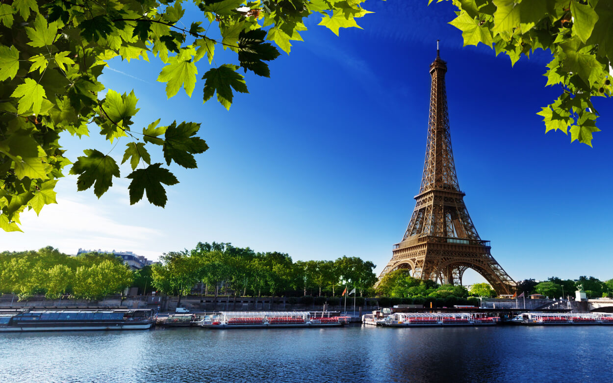 Cheap Flights and Travel Deals to France - glooby